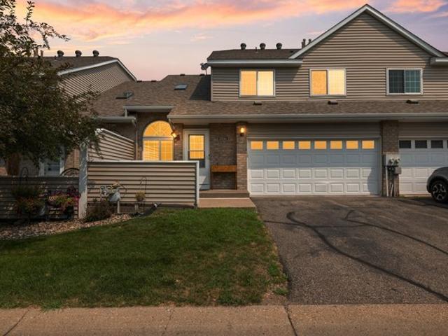 13141 Gable Ln Unit 15, Apple Valley, MN 55124