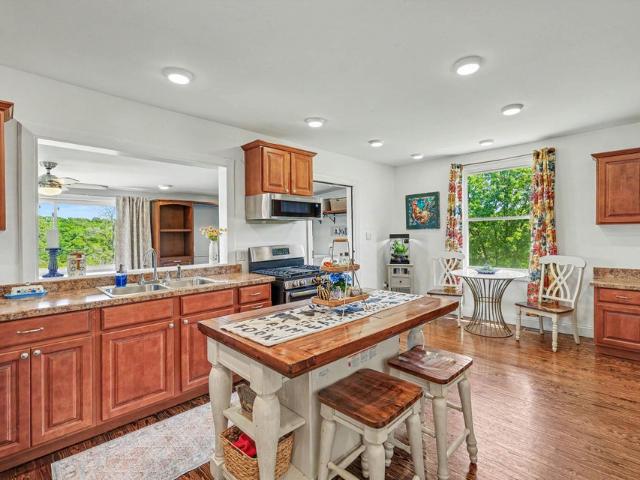 13147 Bakerfield Road
