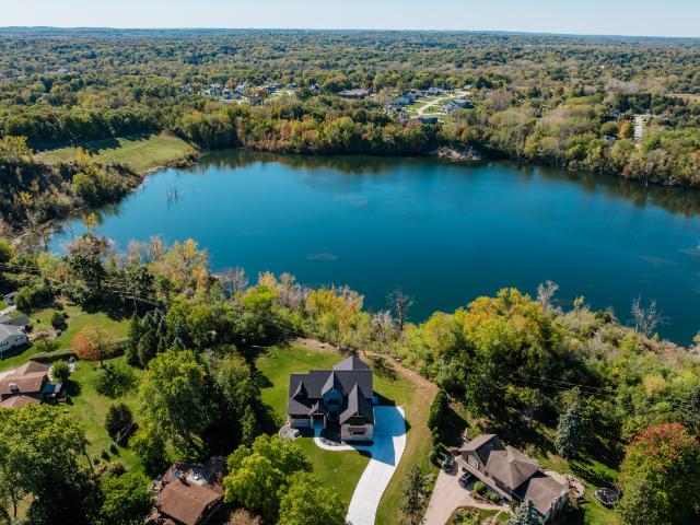 13145 W Kittridge Ct, Brookfield, WI 53005 | MLS #1969