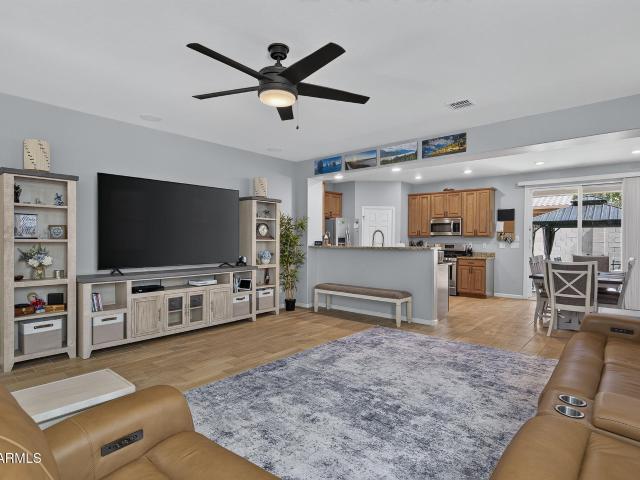 13146 w avenida del rey