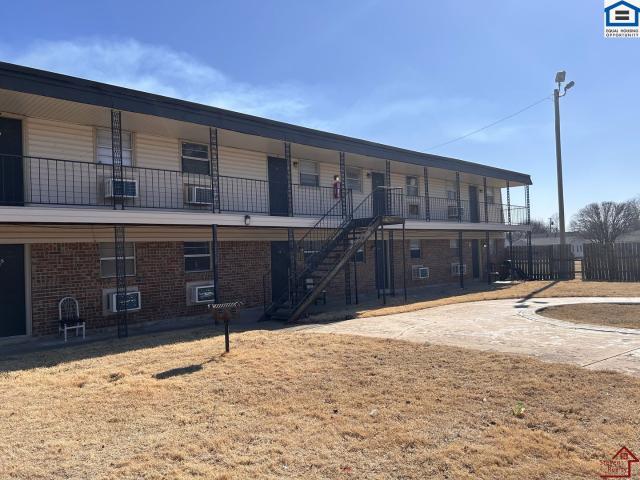 $300 Off First Month rent! Modern Comforts Unleashed