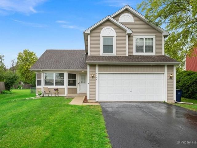 1314 Aspen Ct, Elgin, IL 60120