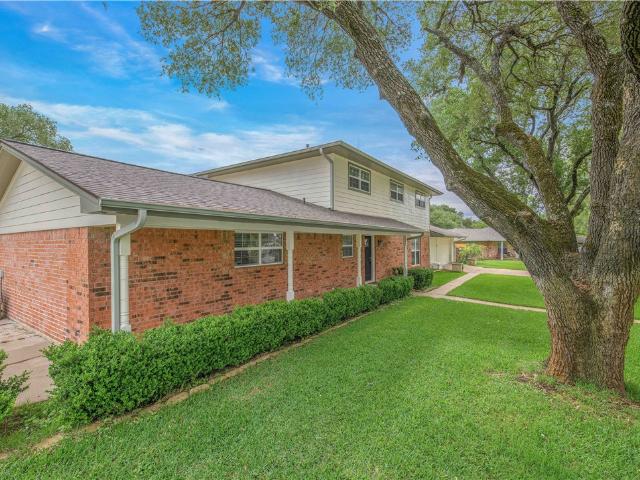 1314 Broadmoor Drive