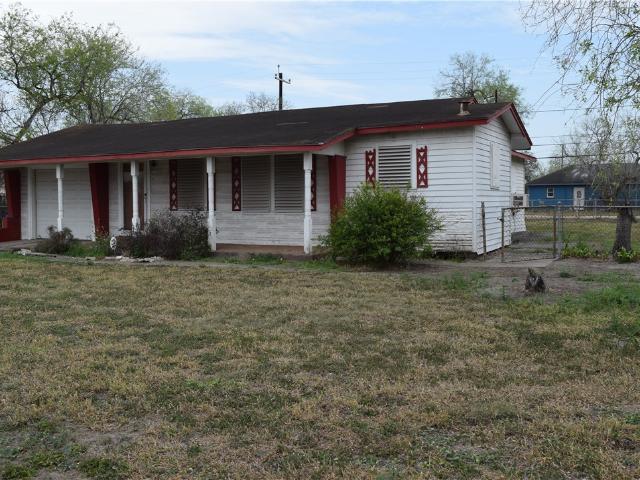 1314 E Kenedy Avenue