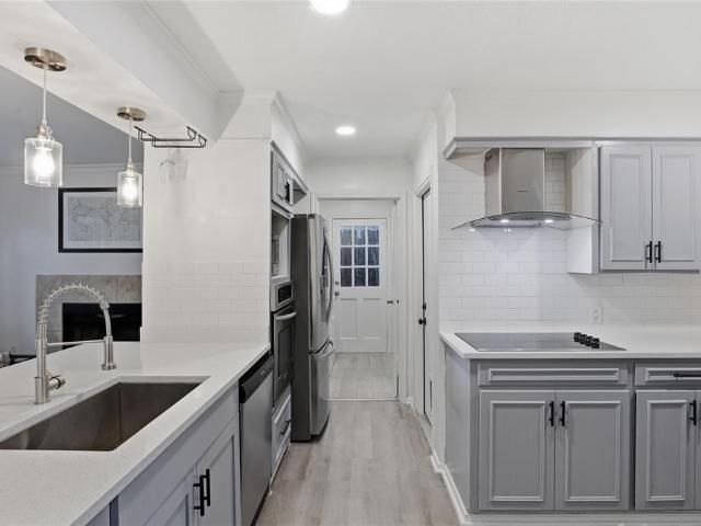 1314 E Lovers Ln, Arlington, TX 76010 | MLS #21240