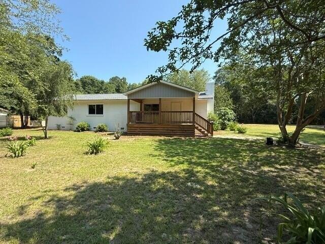 1314 Gardensgate Rd, Eutawville, SC 29048