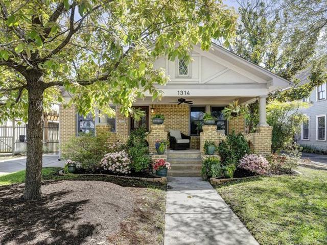 1314 Harvard St, Houston, TX 77008