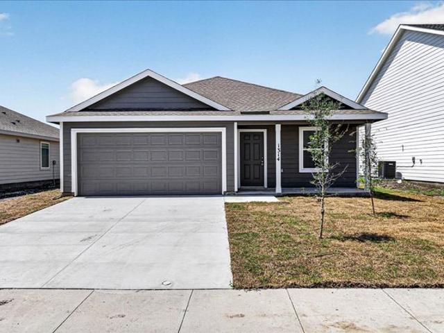 1314 Lady Yoli St, Corpus Christi, TX 78415