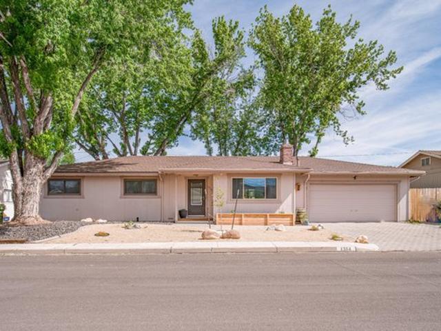 1314 Toiyabe Ave, Gardnerville, NV 89410