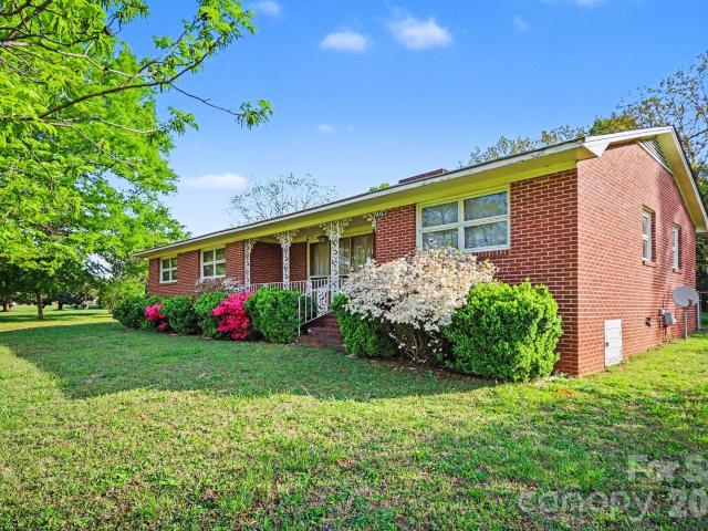 1314 Union Rd, Gastonia, NC 28054 | MLS #4367 | Compass
