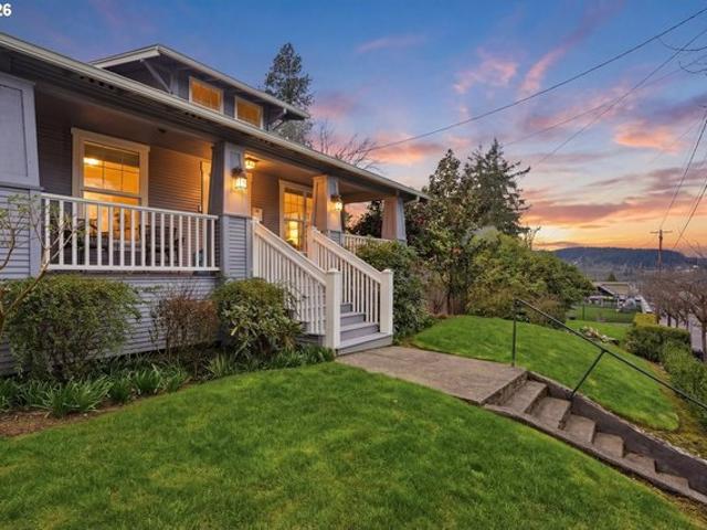 1314 7th St, Oregon City, OR 97045