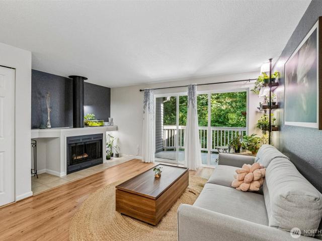 13150 nd Lane NE # 4