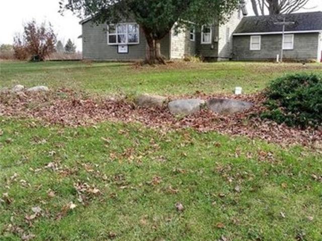 13151 Bullis Rd, East Aurora, NY 14052