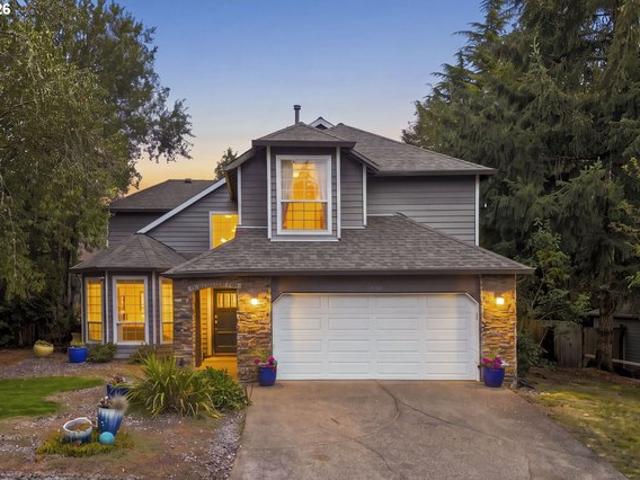 13154 SE 137th Dr, Happy Valley, OR 97086