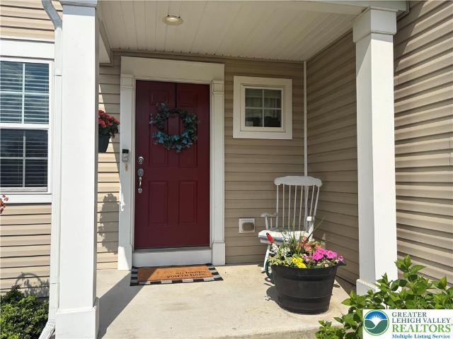 1315 Buck Hill Lane