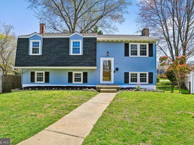 1315 Colony Dr, Annapolis, MD 21403