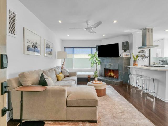 1315 Stanford St #7, Santa Monica, US, CA