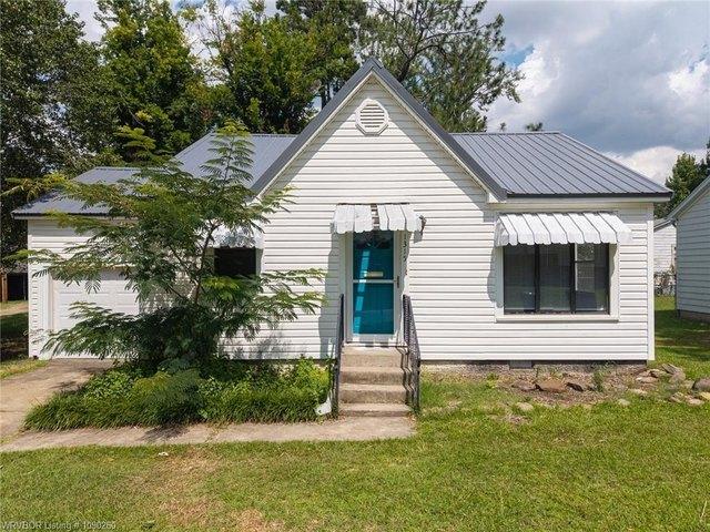 1315 S 26th St, Fort Smith, AR 72901