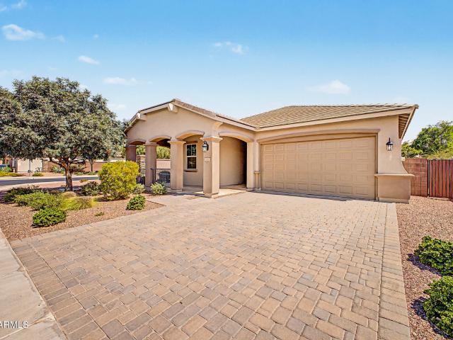 1315 w alpine tree avenue