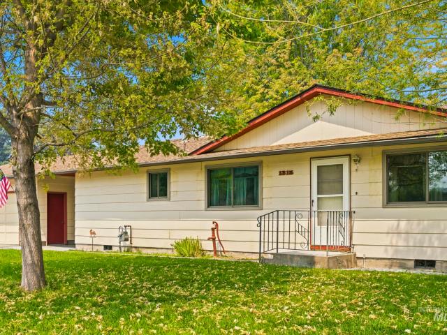 1315 7th Ave. North