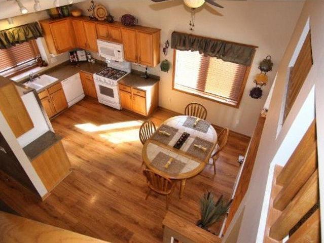 13161 Fordham Ct, Apple Valley, MN 55124