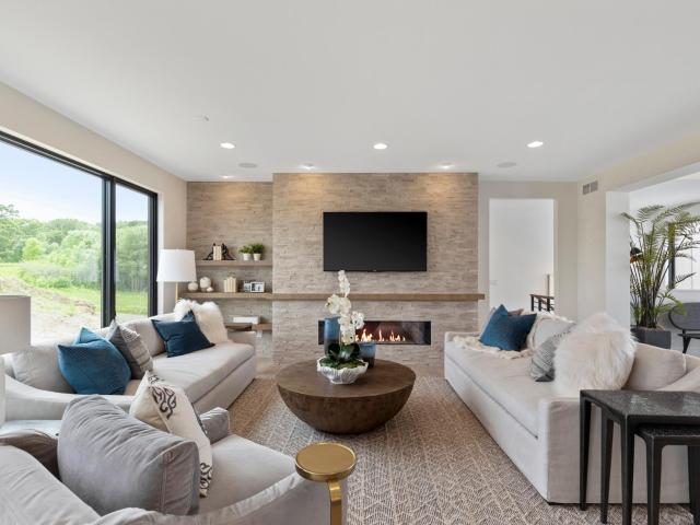 13169 Diamond Path, St. Paul, MN 55124 | MLS #7054 | Compass