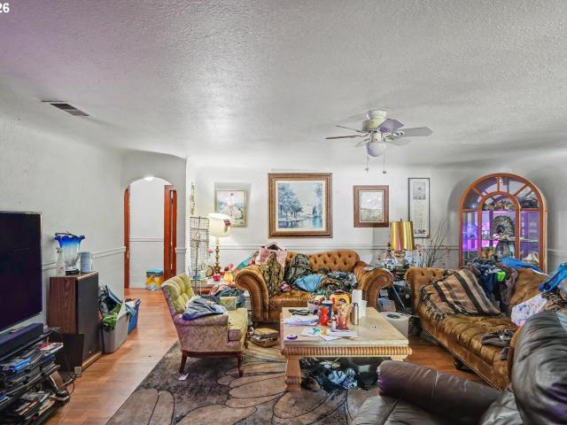 1316 main st