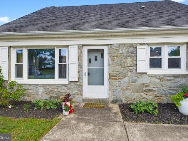 1316 Meadowcreek Lane
