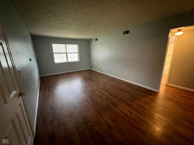 1316 Millerwood Court # 3