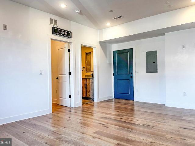 1316 N Front Street # 2B