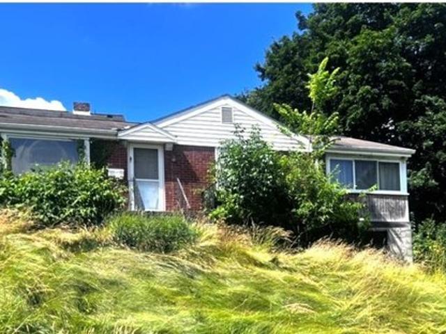 1316 Nokomis St, Pittsburgh, PA 15204