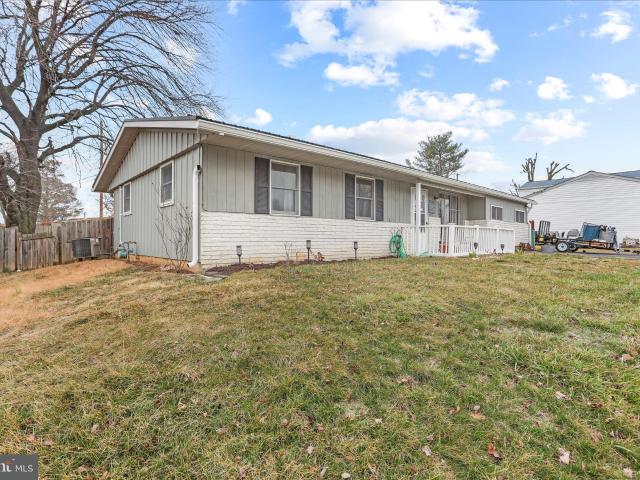 1316 Outer Dr, Hagerstown, MD 21742 | MLS #MDWA2034 | Compass