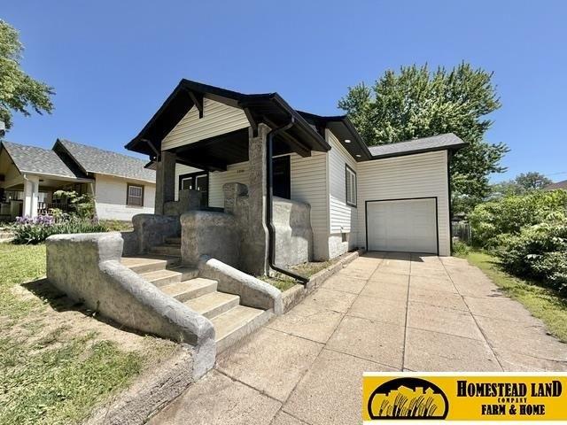 1316 C St, Fairbury, NE 68352