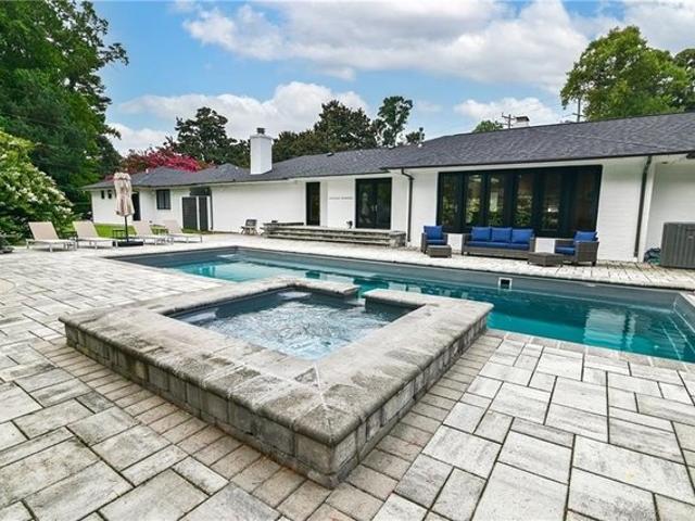1316 E Bay Shore Dr, Virginia Beach, VA 23451