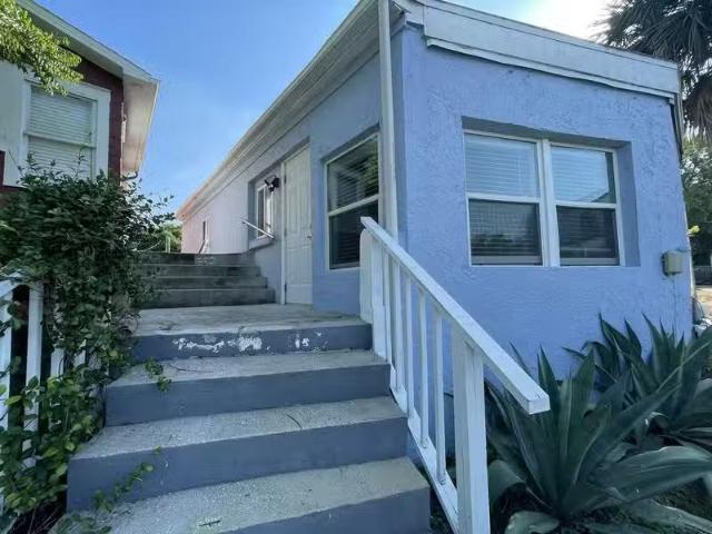 1316 E Gore St, Unit E 1316 E Gore St #E