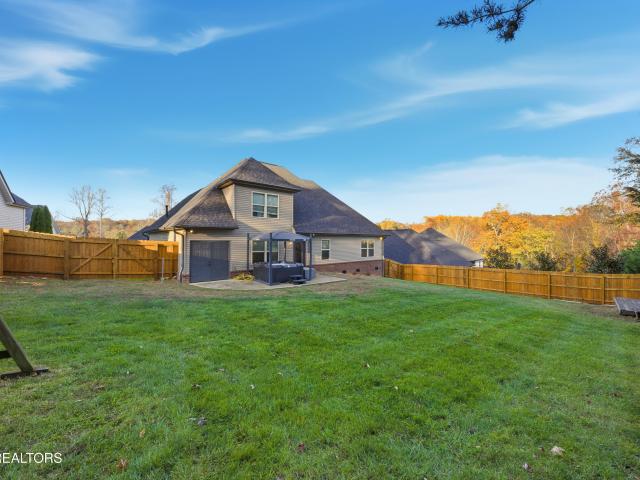 1316 Fox Ridge Drive