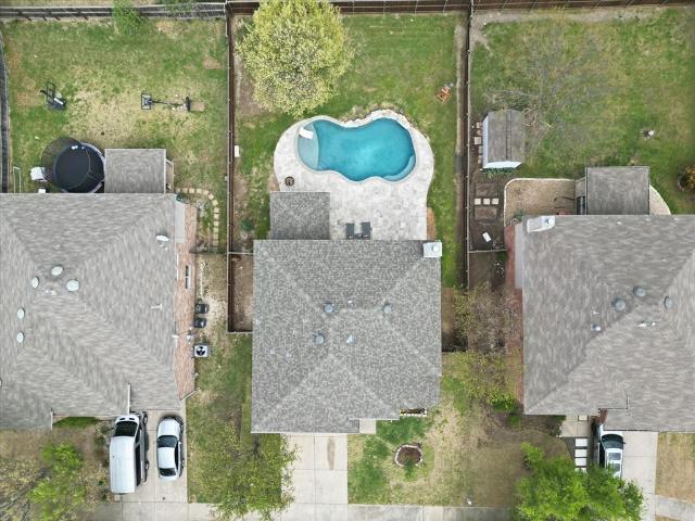 1316 Hunter Lane