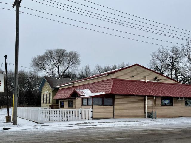 1316 Highway 212 W