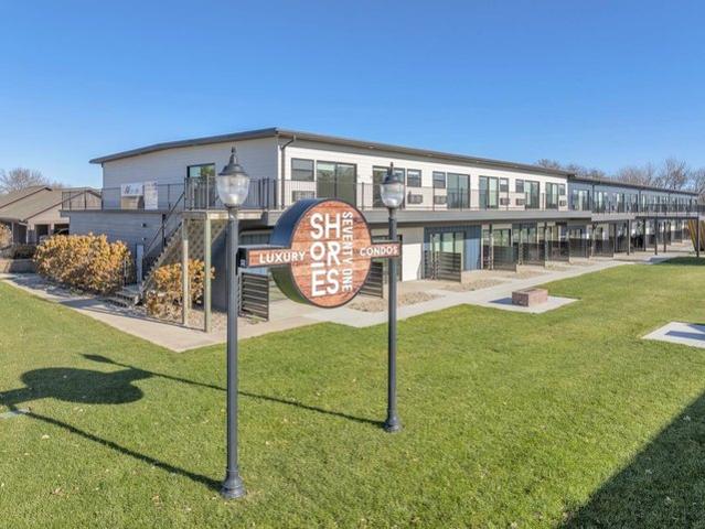 1316 Highway 71 N Unit 24, Okoboji, IA 51355