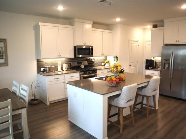 1316 Hill Country Place