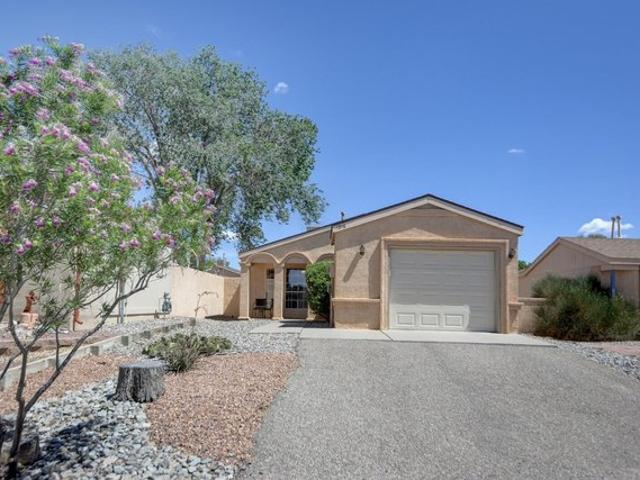 1316 Rebecca Rd NE, Rio Rancho, NM 87144