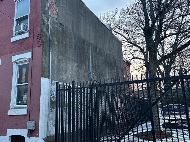 1316 S 31st St, Philadelphia, PA 19146 | MLS #PAPH2584 | Compass