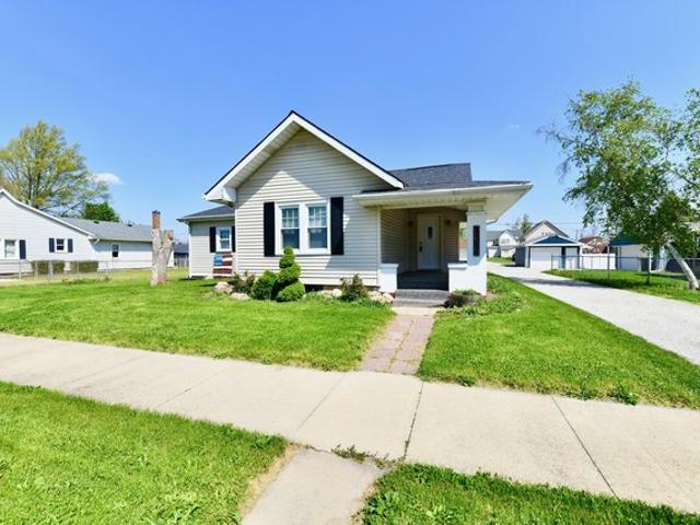 1316 S E St, Elwood, IN 46036
