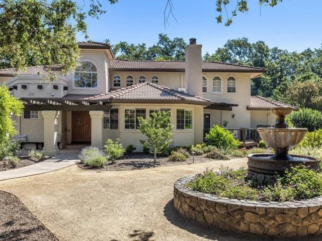 1316 S Oak St, Calistoga, CA 94515