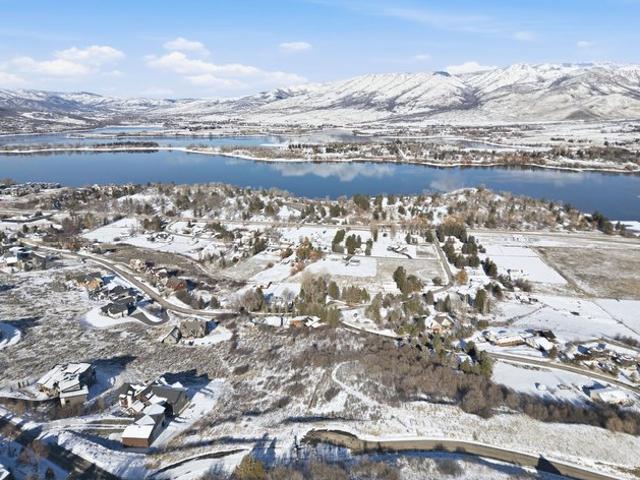 1316 S Via Monaco Dr E Unit 38, Huntsville, UT 84317