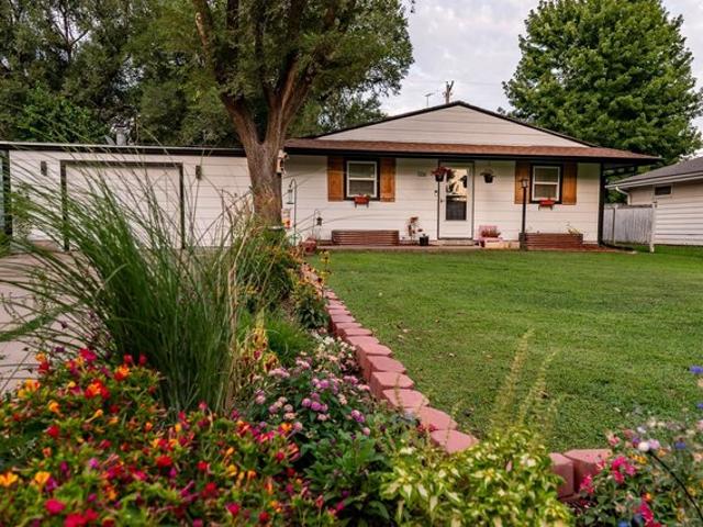 1316 Terrace Dr, El Dorado, KS 67042