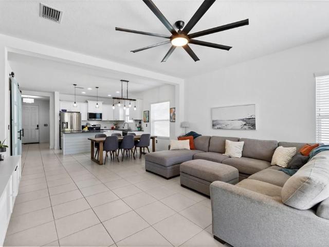 1316 Thornbury Dr, Parrish, FL
