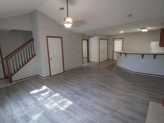 1316 valley creek