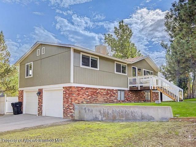 1316 W 8th St, Craig, CO 81625