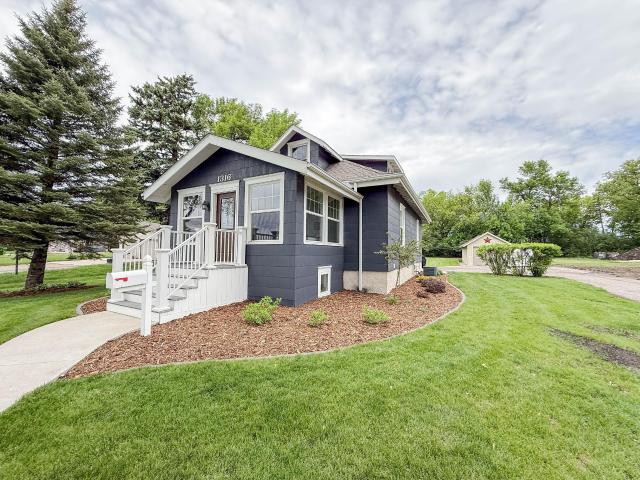 1316 W Fairview Avenue